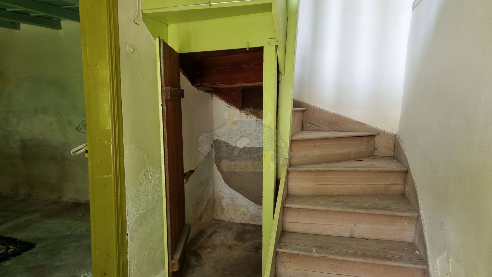 Old Detached House At Eresos - Lesvos Estate Agency